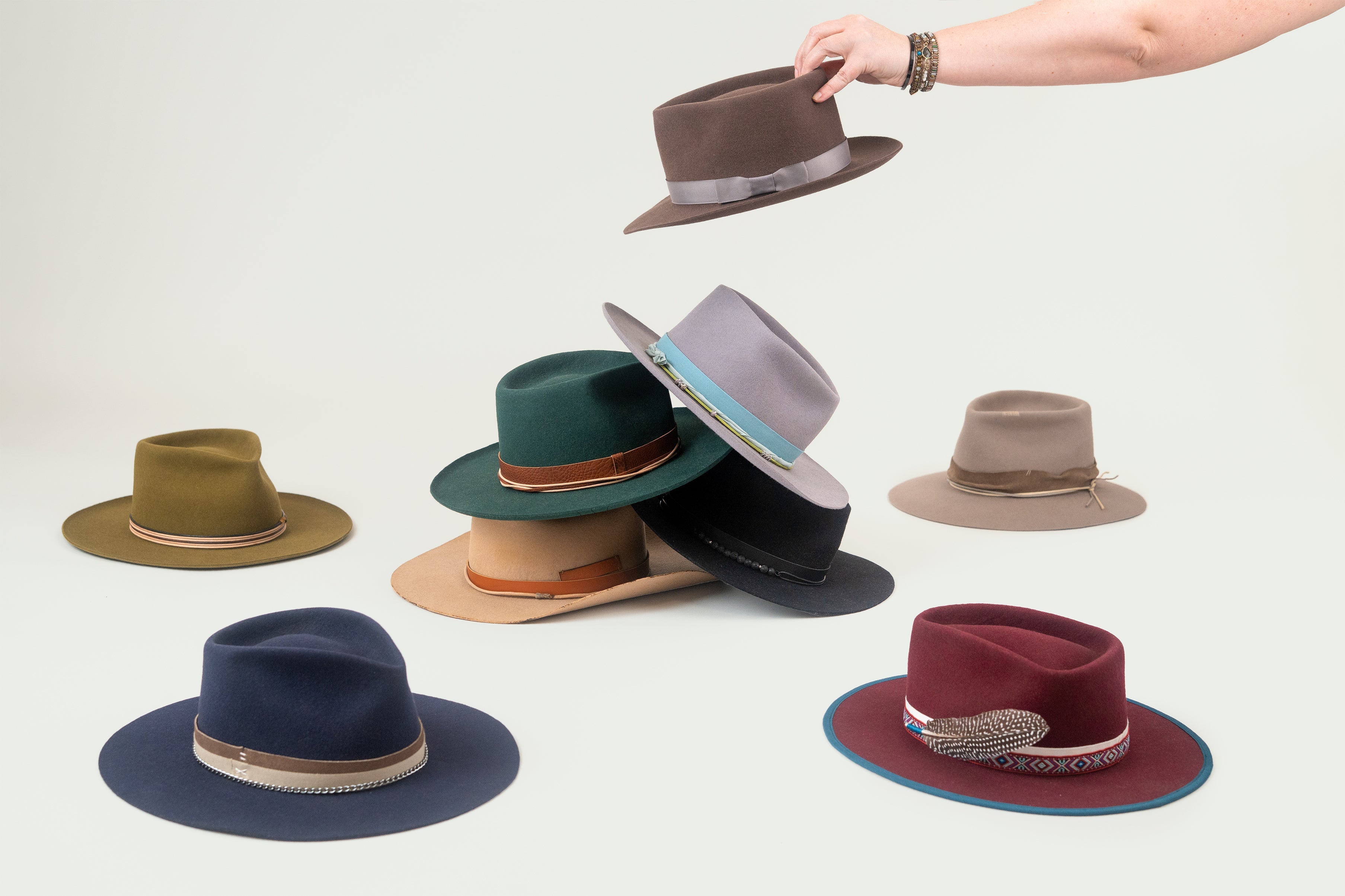All hats – KRAZNeé